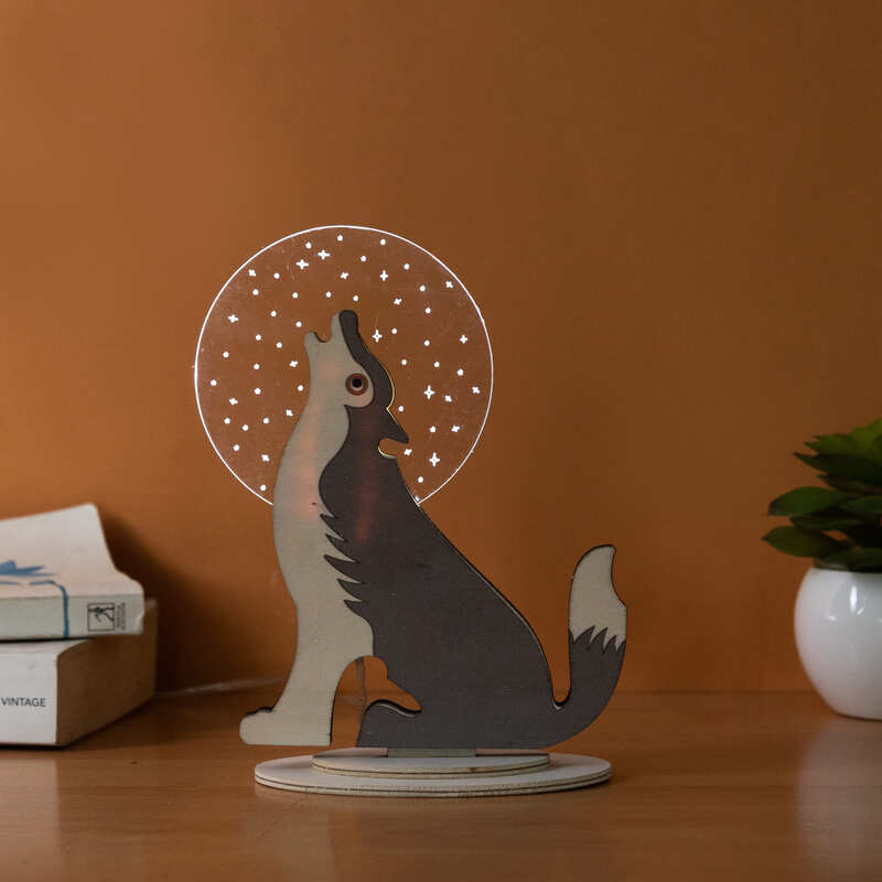 Howling Wolf Wooden Acrylic 3D Light – The June Shop